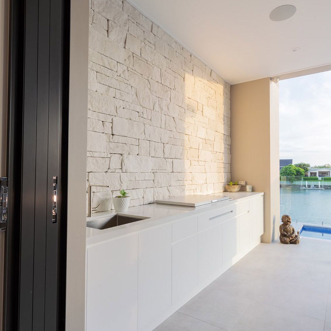 Dry Stacked Wall Cladding Adelaide | Veneer Stone Cladding